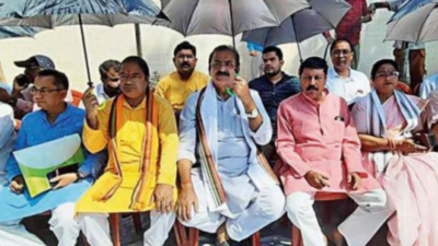Bjp: Bjp Stir Against Bjd’s ‘money Power’ | Bhubaneswar News - Times of India