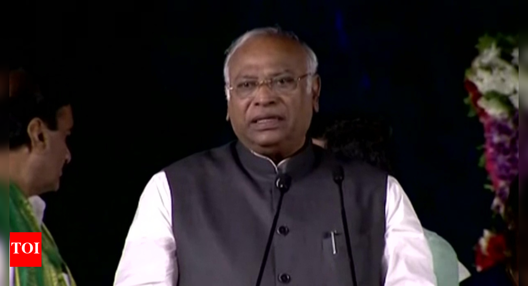 Congress will give non-BJP government led by Rahul Gandhi: Mallikarjun Kharge | India News ...