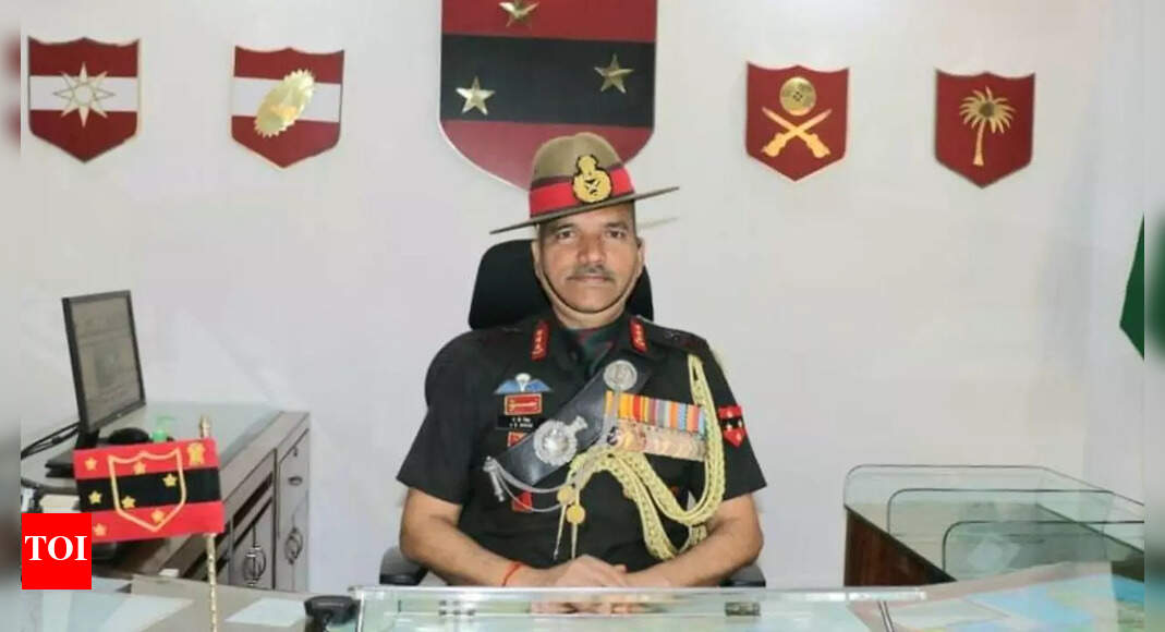 Lt General Ajai Kumar Singh takes over charge of Southern Command ...