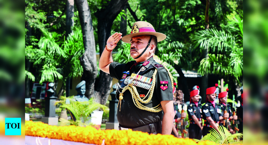 Ajai Kumar: Lt Gen Ajai Kumar Singh Takes Charge Of Southern Command ...