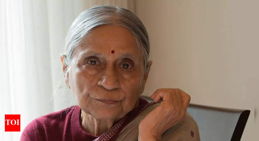 Magsaysay Award winner Elaben Bhatt, founder of SEWA Women's ...