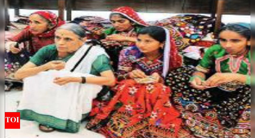 Sewa: Elaben Bhatt's ‘Sewa’ saved thousands hit by riots, closure of ...