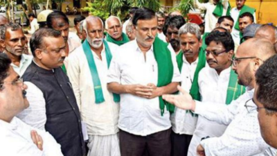 Karnataka: Good news eludes sugarcane growers | Hubballi News - Times ...