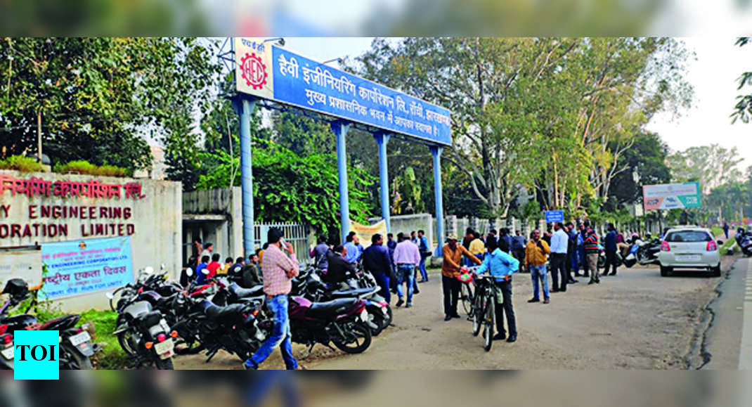 Without Pay For 12 Mnths, Hec Staff Stage Dharna | Ranchi News - Times ...