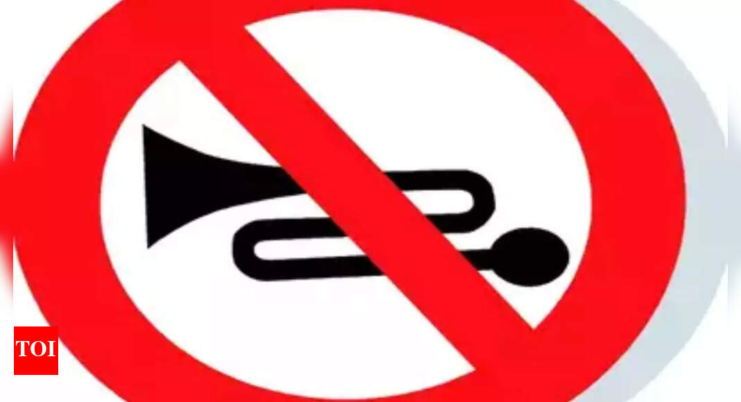 Kolkata: Honking prosecutions go down after fine hike | Kolkata News ...