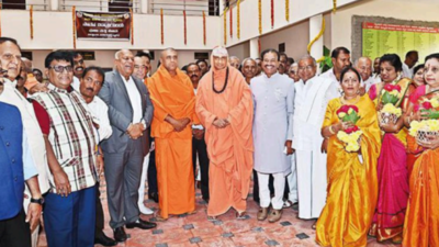Idiga: Idiga Community Builds Hostel | Mysuru News - Times of India