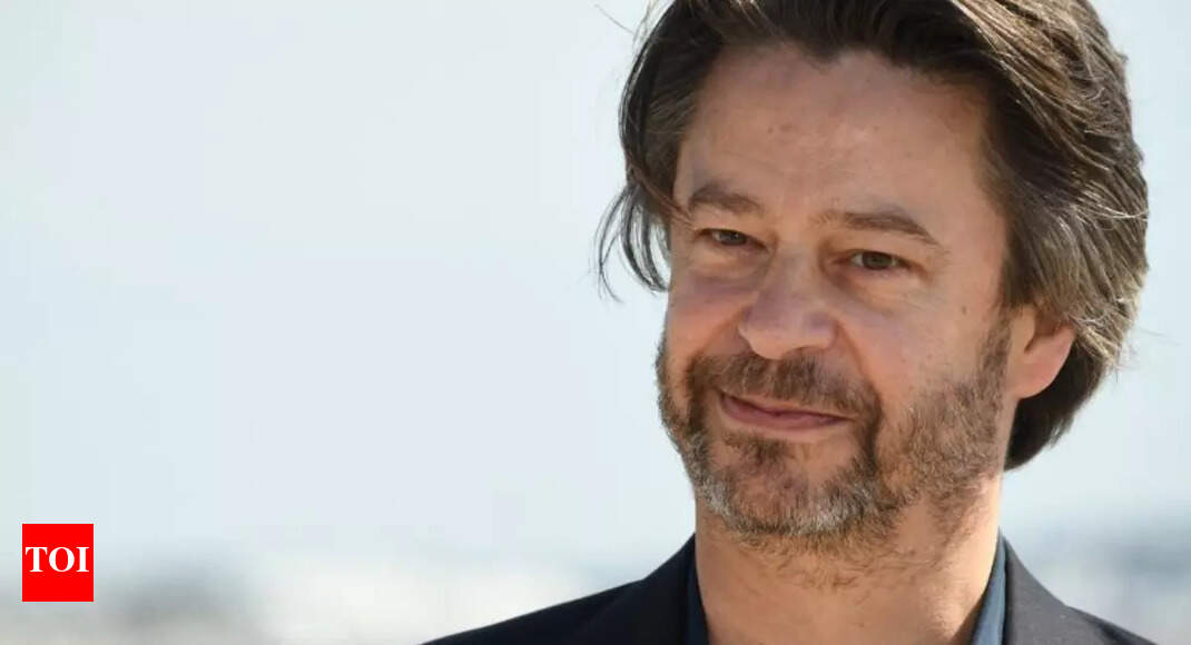 'Heartstopper': 'Call My Agent!' star Thibault De Montalembert joins ...