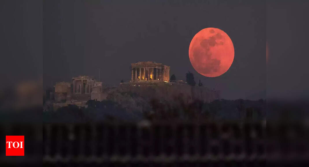 Total Lunar Eclipse 2022: Check Time, Do's and Don'ts during last ...