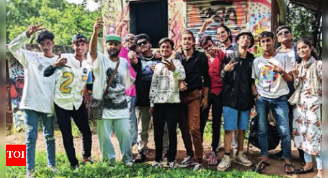 Govandi: From hiphop to filmmaking, talent from Govandi's gullies set ...