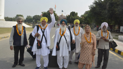 Sikh devotees leave for Pakistan to celebrate Guru Nanak Dev’s birth ...