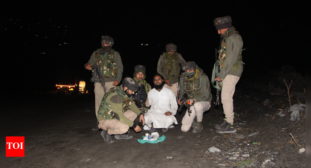 Al-Qaeda operative from West Bengal arrested in Jammu & Kashmir's ...