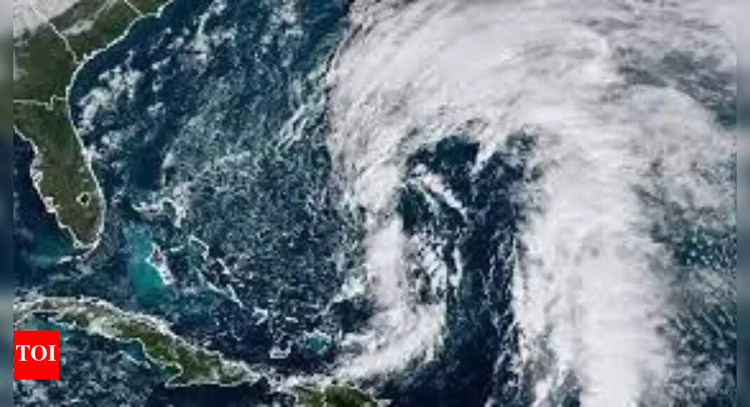 Florida: Hurricane watch: Subtropical storm eyes Florida, Bahamas ...