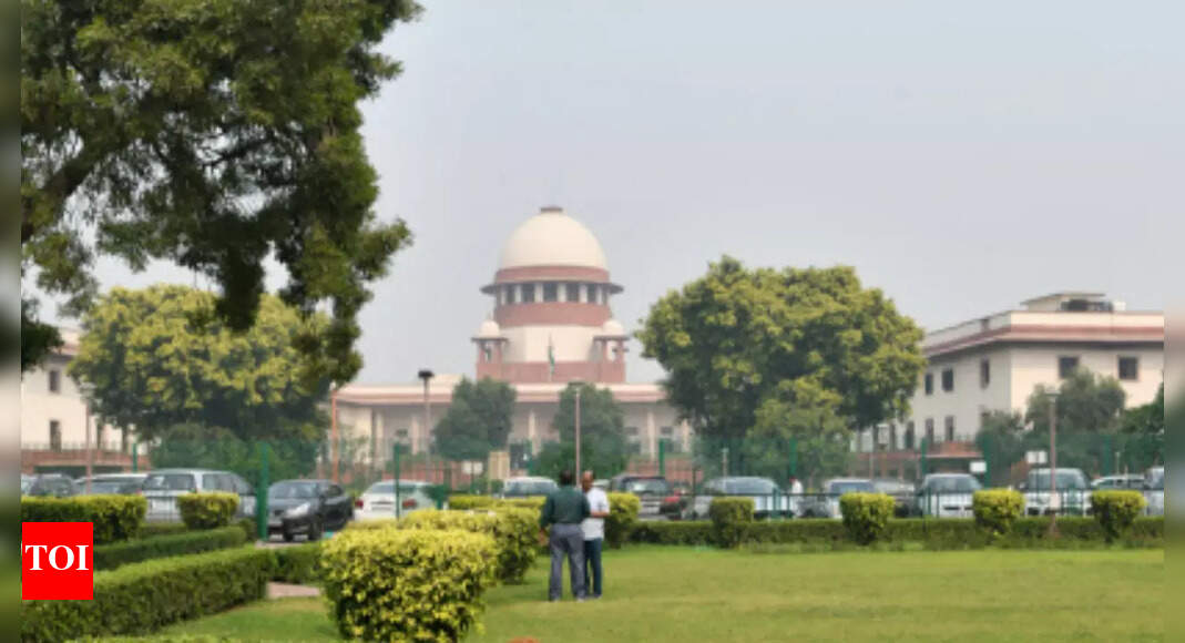 SC recalls order of 8% interest cap on delayed dues by Noida builders ...