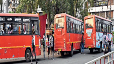 'Green' red buses pose traffic headache on Bhopal roads | Bhopal News ...