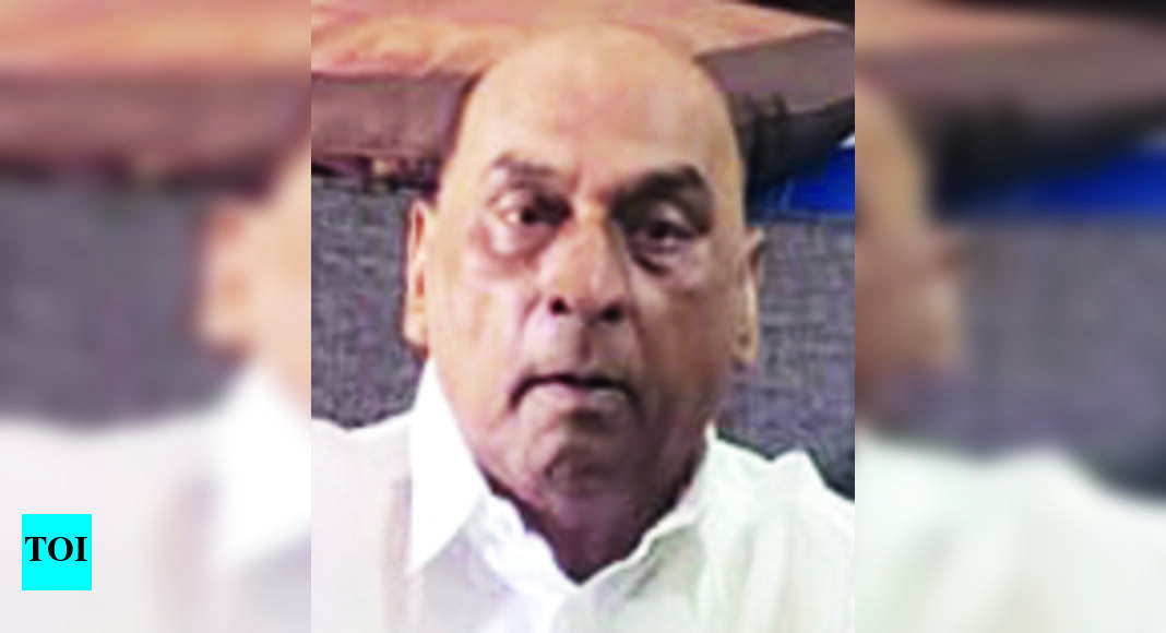 Meghe On Marathi Lit Summit Panel | - Times of India