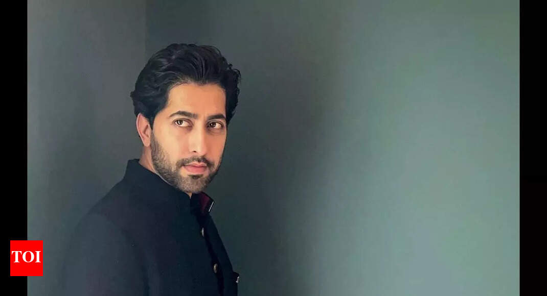 Actor Ankur Bhatia concludes filming for 'Taali' - Times of India