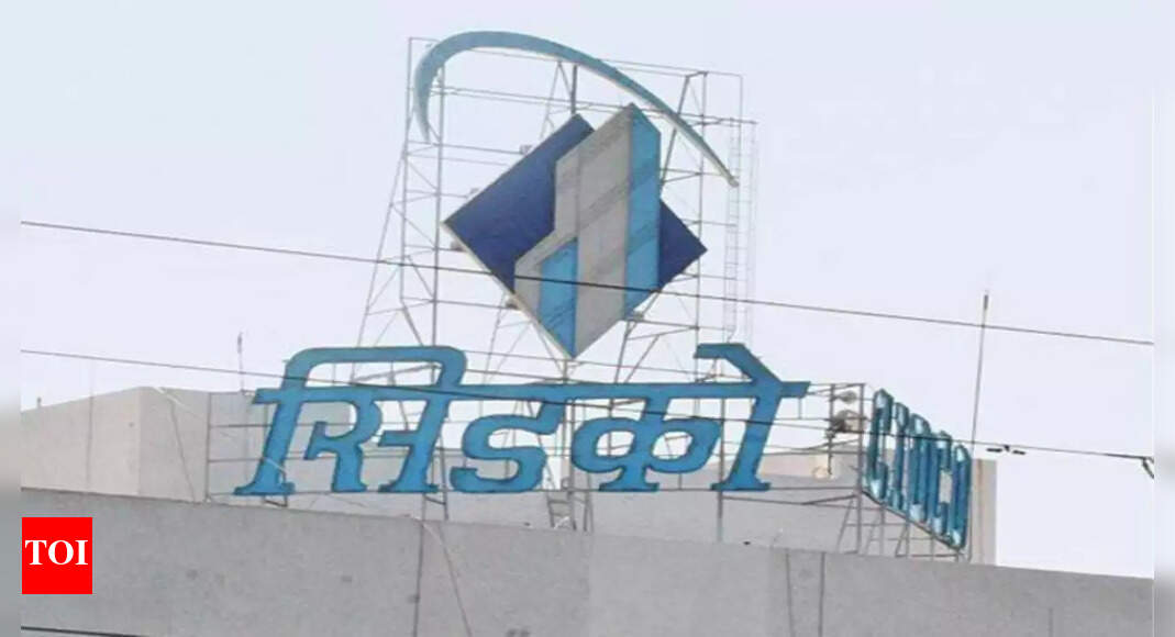 Cidco: Cidco Builds 700 Floors In Project In Just 555 Days | Navi ...