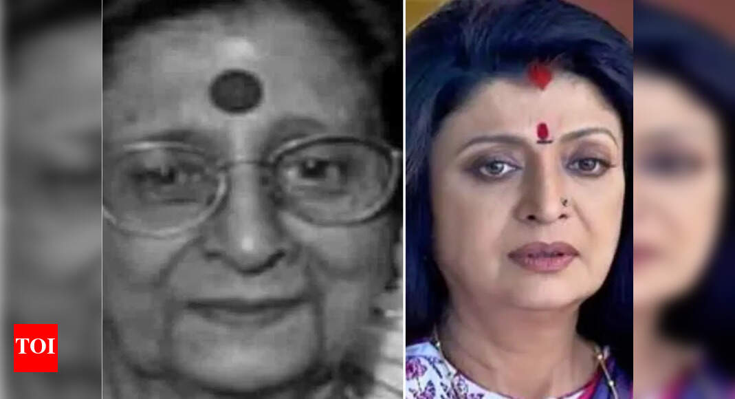 Deboshree Roy Death News: Actress Deboshree Roy’s mother Arati Roy passes away | - Times of India
