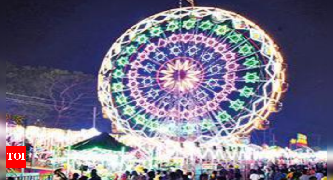 Cuttack: Giant wheel provides bird's eye view of fest | Bhubaneswar News - Times of India