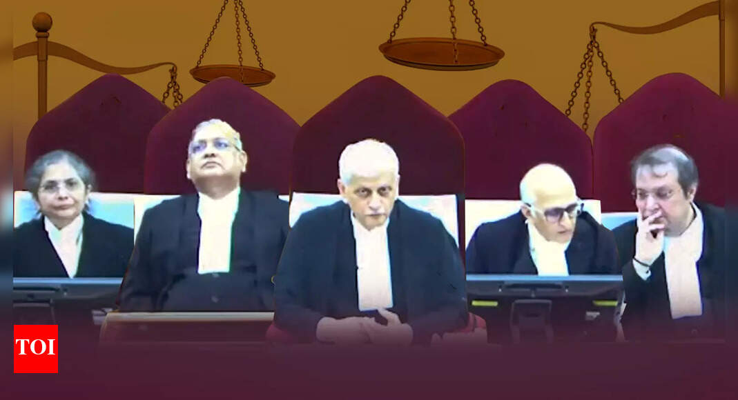 Why five SC judges wrote four EWS judgements | India News - Times of India
