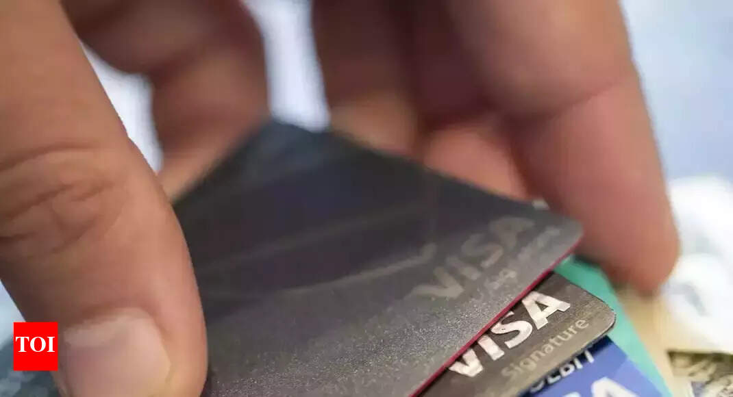 Credit Card Reward Points: How to earn, redeem, benefits and more ...