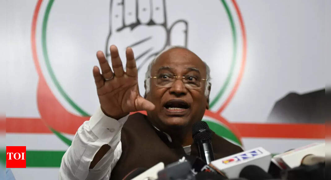 Kharge: BJP can’t fool people of Himachal with its ‘jumlas’, says Kharge | Himachal-Pradesh ...