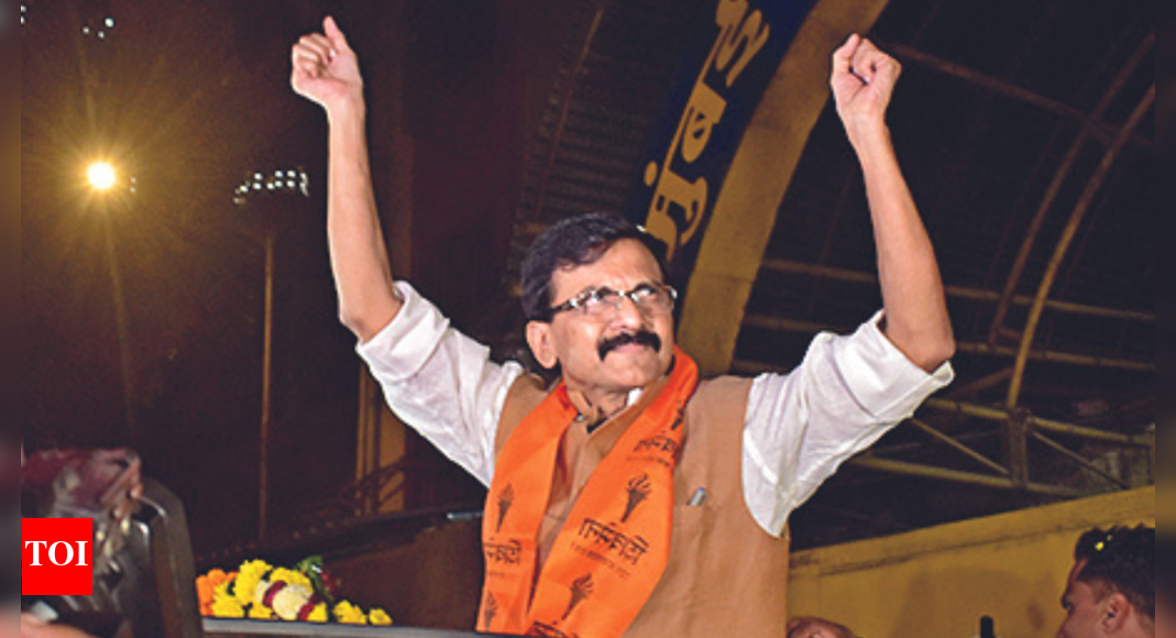 Maharashtra: Shinde camp welcomes Sanjay Raut's release | Mumbai News ...