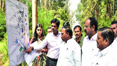 Ooty: Ministers Inspect Suitable Sites To Set Up Tidel Park In Ooty ...