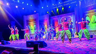 Melange Of Music & Art At Nimadi Fest, Curtains Today | Bhopal News ...