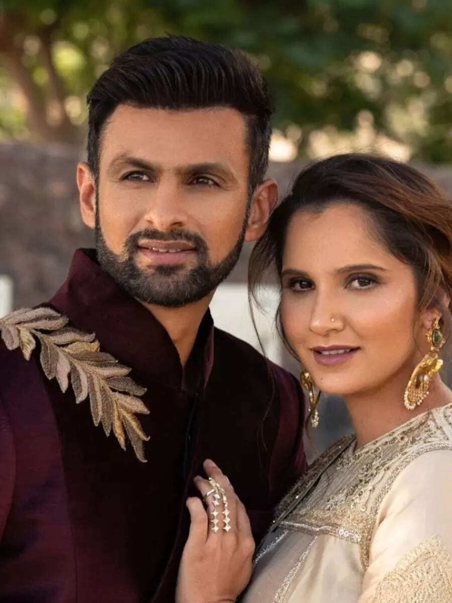Amid Sania Mirza's heartbreak post, here's a look at her mushy pics ...