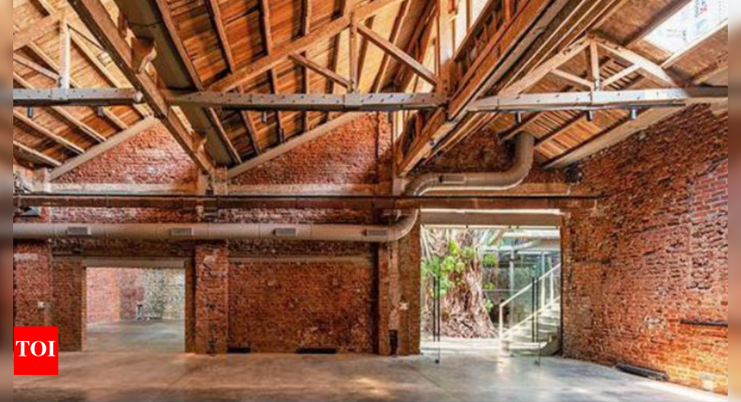 Mumbai: Old villas, ice factory make space for art, architecture ...