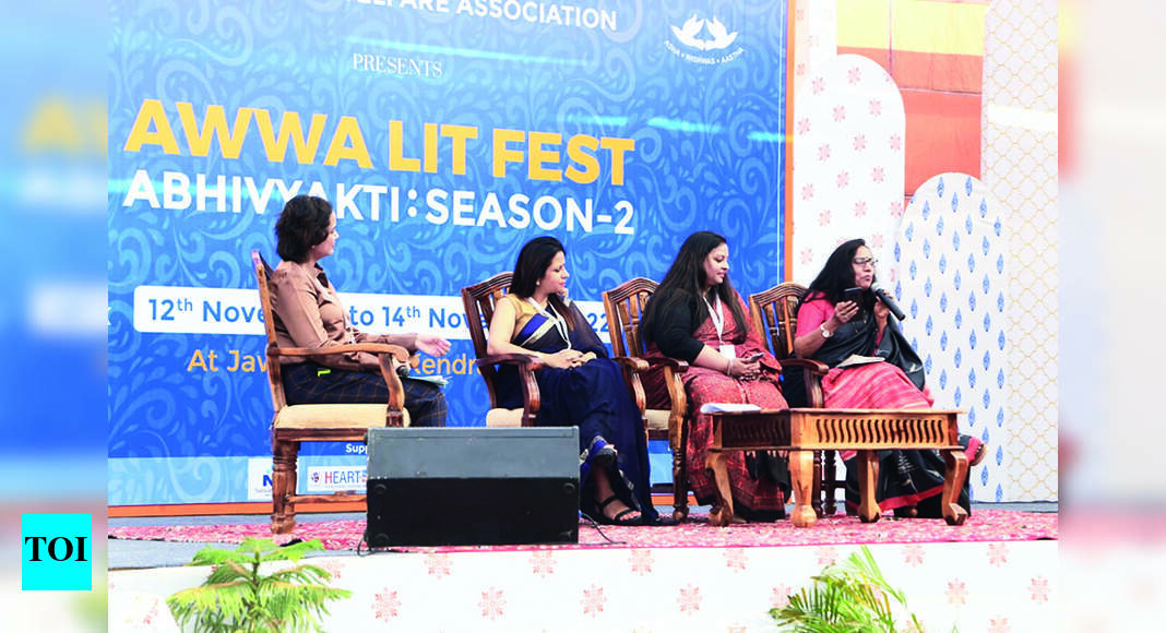 Awwa Lit Fest Enthrals With Book Sessions, Gigs | Jaipur News - Times of India