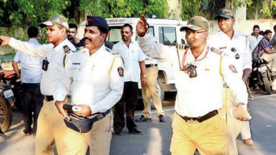 Just 300 Traffic Personnel Struggle To Man 2,200km Of Nashik City Roads ...