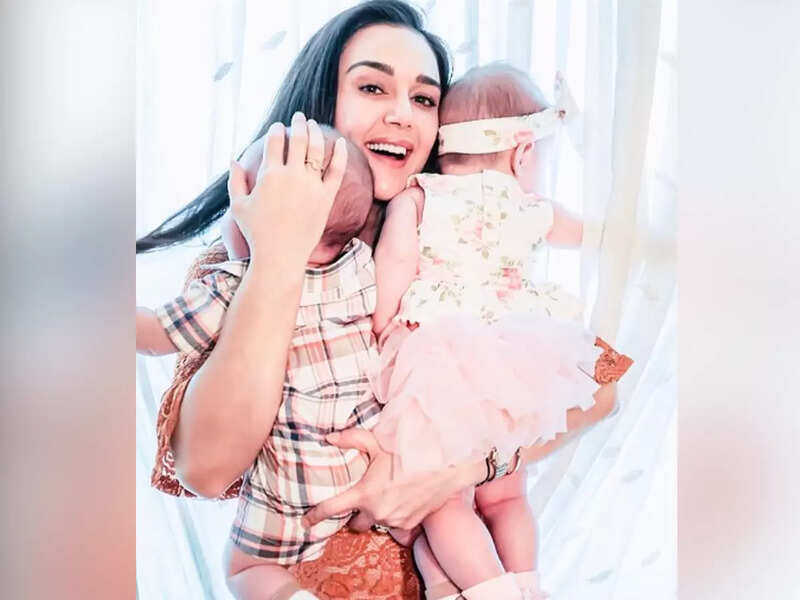 Preity Zinta looks like the happiest mom ever as she poses with twins ...