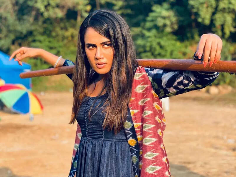 Pishachini actress Rutuja Sawant on the fighting sequence with zombies ...