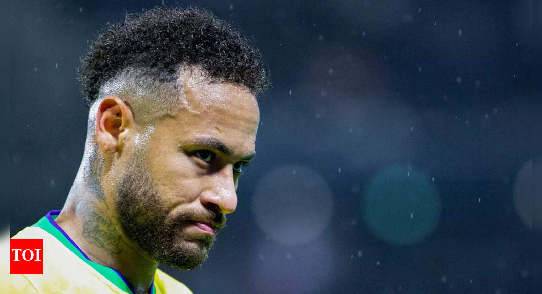 Neymar arrives late for Brazil training due to flight delay | Football ...
