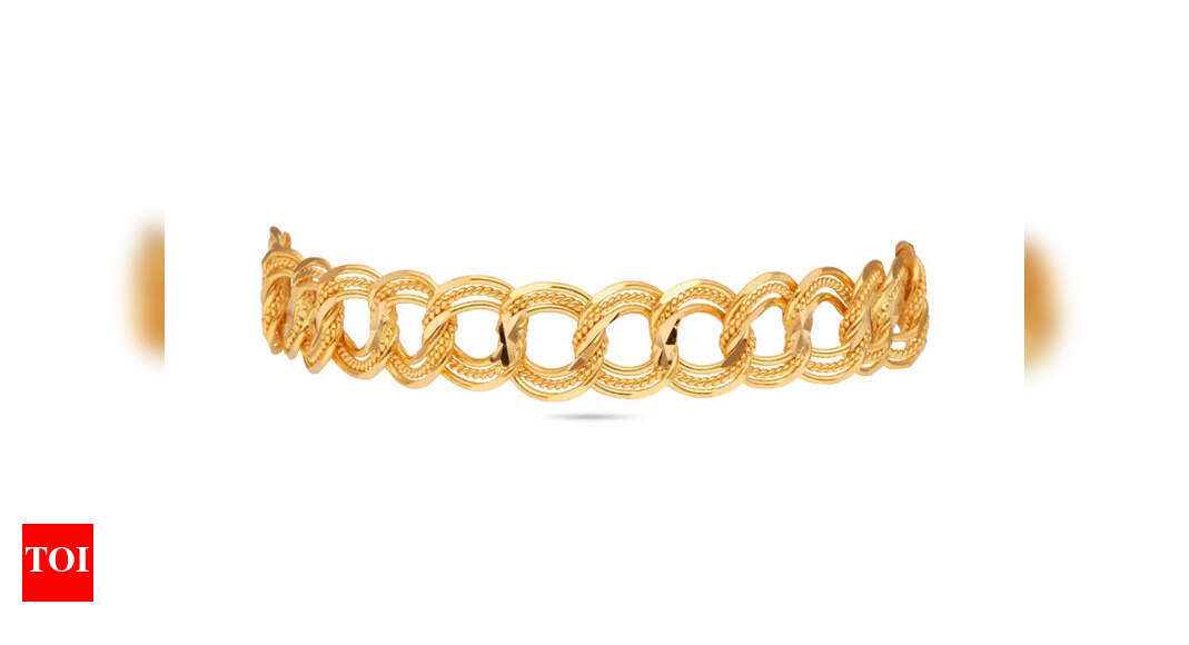 The trendy arm adornments - Times of India