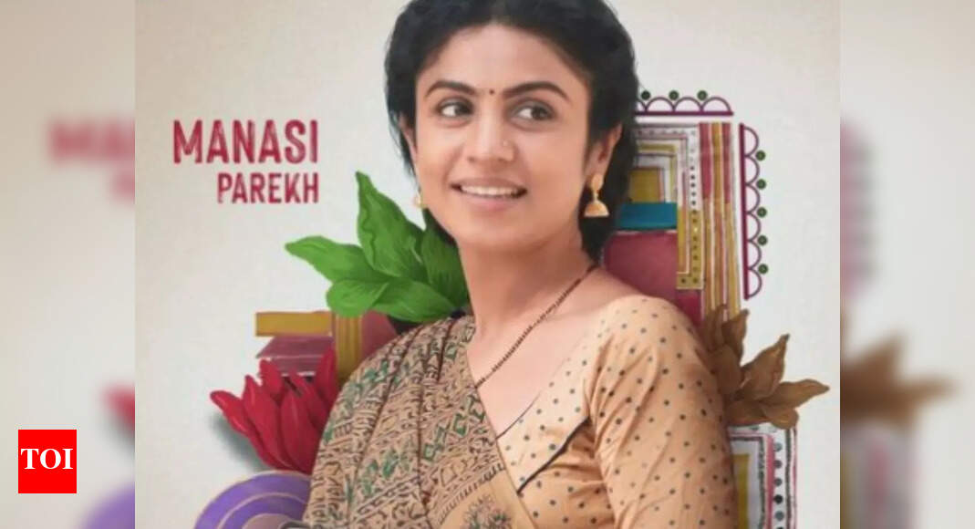 Mansi: Kutch Express: Mansi Parekh's character look poster as Monghi ...