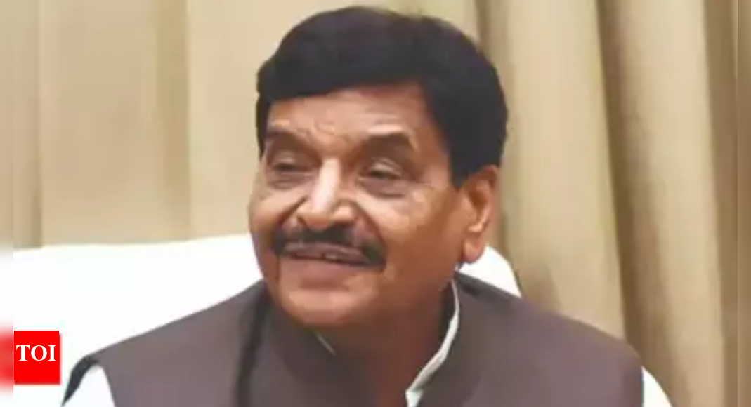Shivpal Yadav in SP's list of star campaigners for Mainpuri bypoll | Lucknow News - Times of India