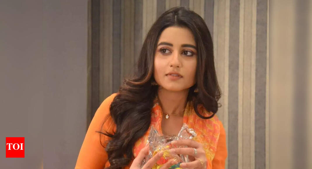 Swastika Dutta to play a ventriloquist in her new show - Times of India