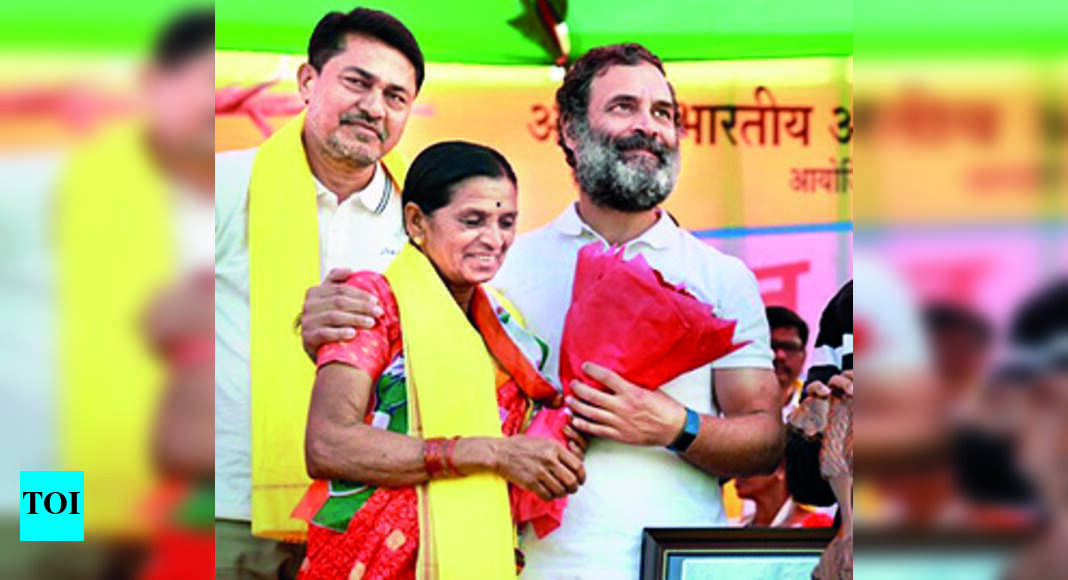 Kalavati, Now A ‘taxpayer’, Meets Rahul After 14 Yrs | - Times of India