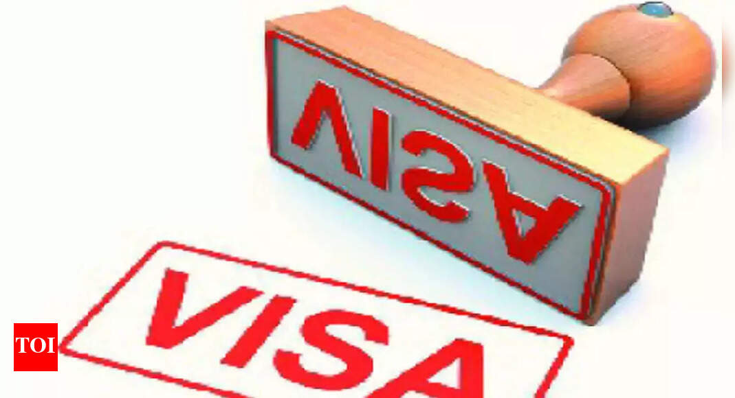 Ahmedabad Vastral Man Seeking US Visa Duped Of Rs 15 Lakh Ahmedabad Ahmedabad Vastral Man Seeking US Visa Duped Of Rs 15 Lakh Ahmedabad