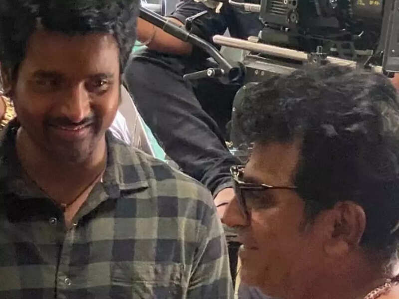 When Sivakarthikeyan greeted Shiva Rajkumar on the sets of 'Jailer ...