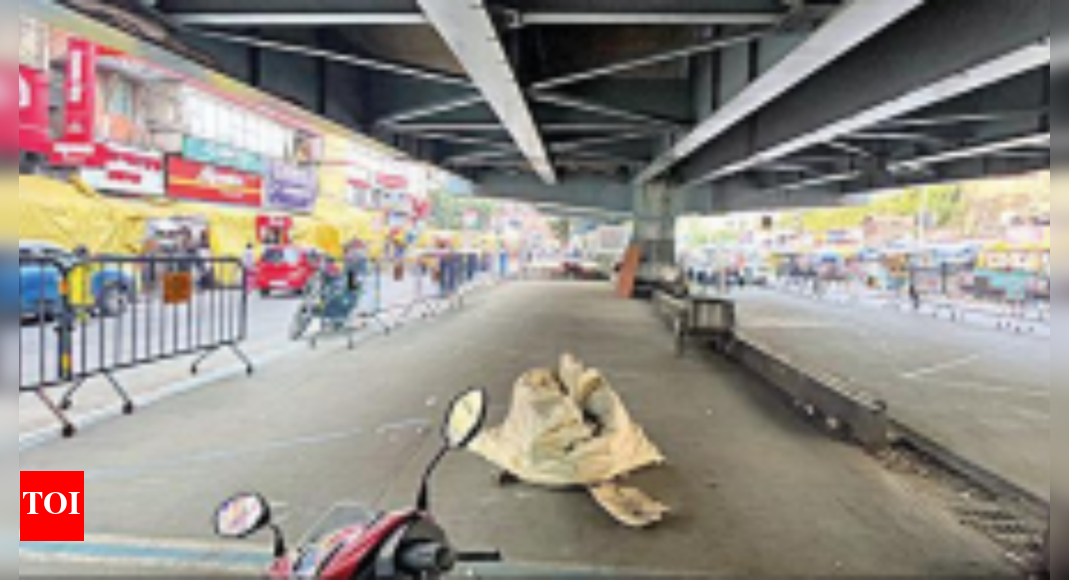 Kolkata: No parking zone below Gariahat flyover puts motorists in a fix ...