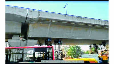 Hatkeshwar: Hatkeshwar Bridge: Disaster In Waiting | Ahmedabad News ...