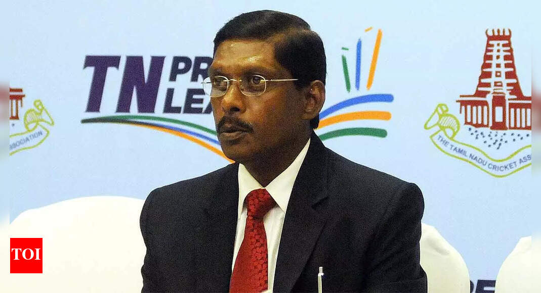 Laxman Sivaramakrishnan, Nayan Mongia, Salil Ankola, Sameer Dighe to ...