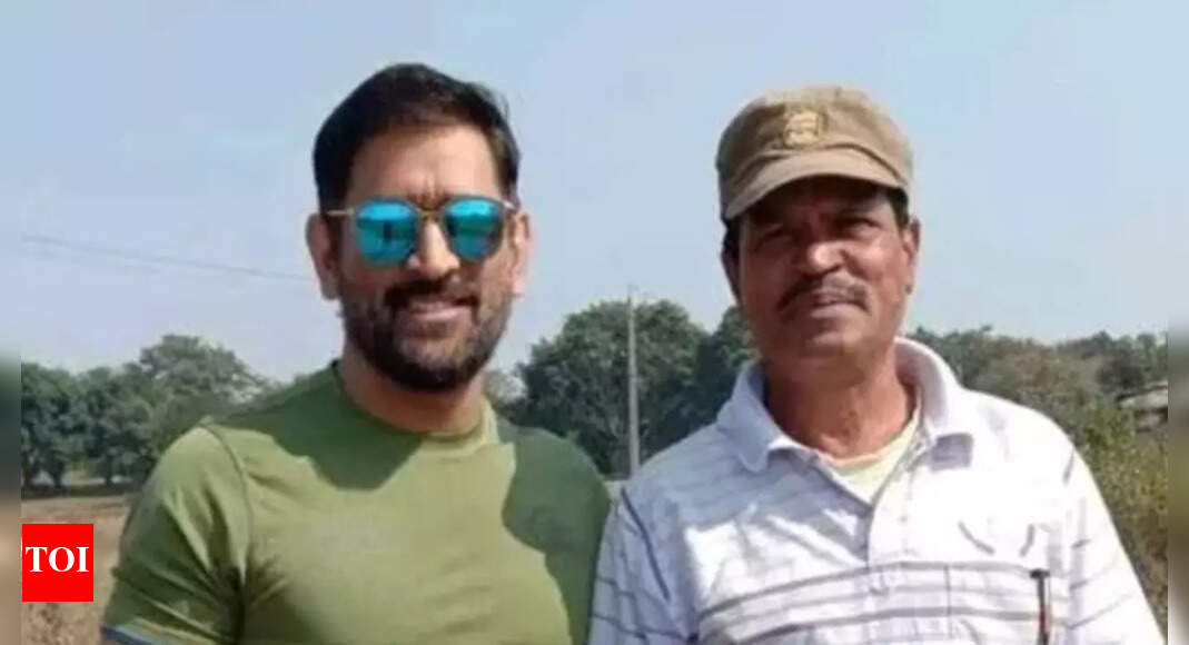 Dhoni: Dhoni Visits Tribal Village In Gumla, Likely To Set Up Farm ...