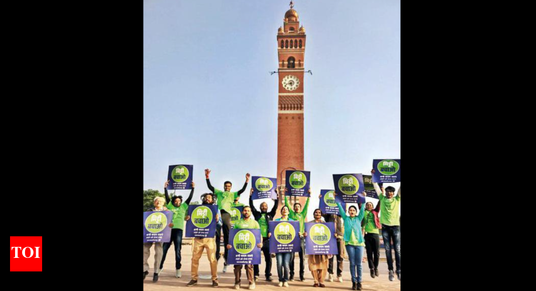 Soil: Walkathon Gives Push To Save Soil Campaign | Lucknow News - Times ...
