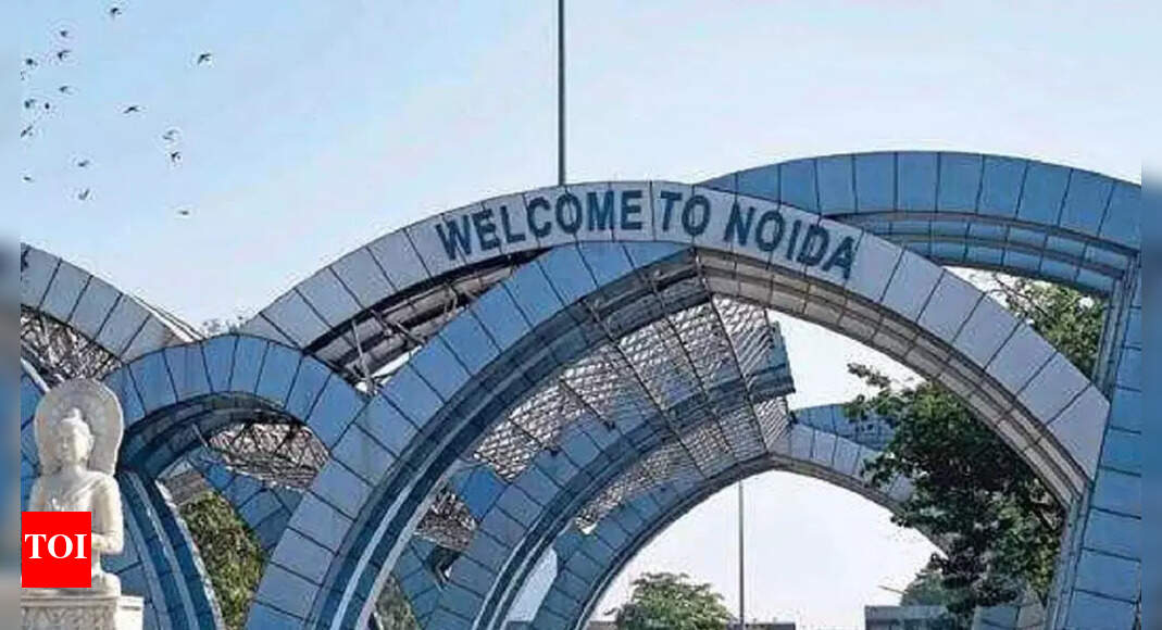 Vending Zone To Pending Infra, Residents Protest | Noida News - Times ...