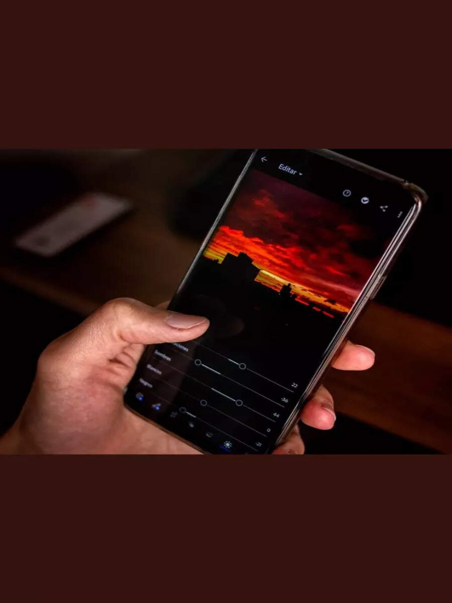 10 photo editing mobile apps for Android| Gadgets Now